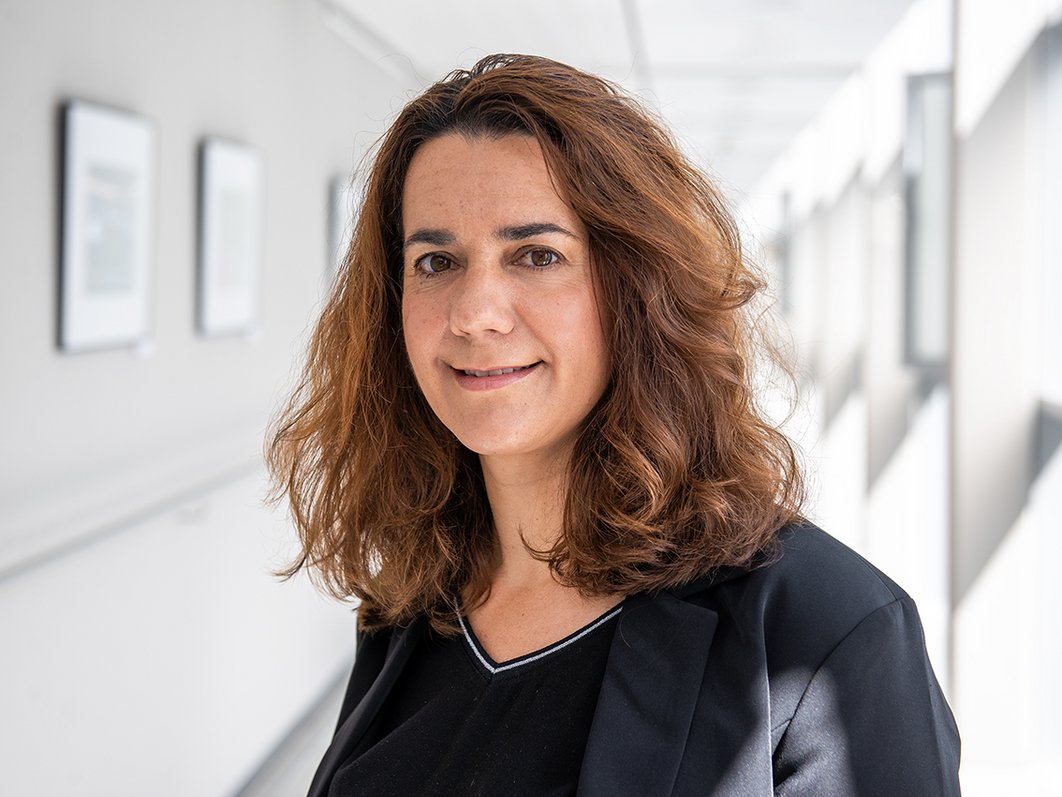 Prof. Dr. med. Christine Dierks | Universitätsklinik und Poliklinik für ...